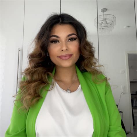 Gizem Razi Studien Und Ausbildungswege Kaufmännische Schulen 1 Xing