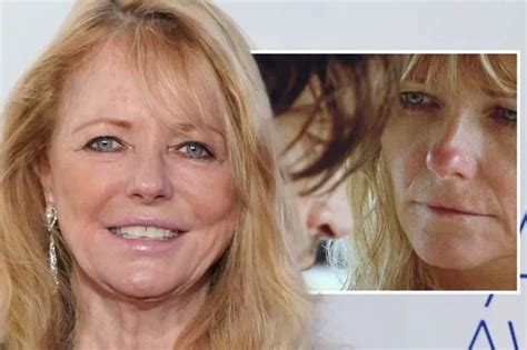 Horny Legend Emma Stone Goes Totally Braless In See Through Gown At Film Premiere Daily Star