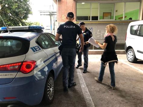 Aggrediscono Compagna Di Scuola Che Fa La Spia Tre Denunciati Notizie Ansa It