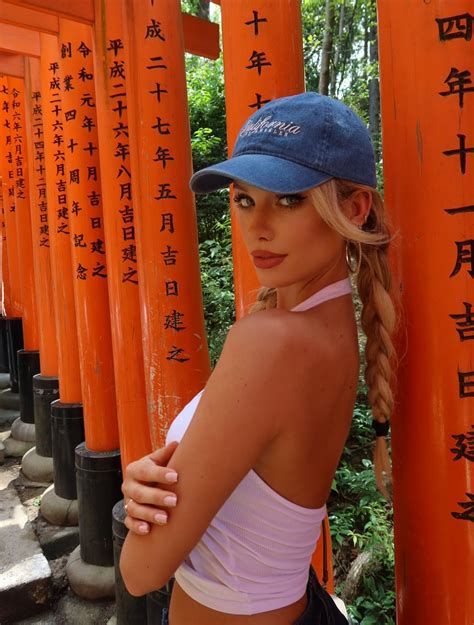 Justý 🦋 Jj” Bringing Back A Little Bit Of Sunshine With Guess And