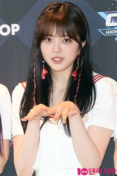 TEN PHOTO 위키미키 지수연 심쿵 유발자 텐아시아