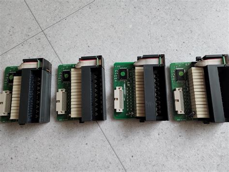 Plc 릴레이 출력 카드 일괄 A급 전기 전자 디지털기기 당근 중고거래