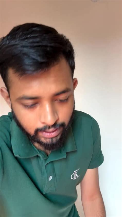 আমি ভাই গরিব মানুষ তাই আমি সবার থেকেই খাই😂 Ordinary Omor