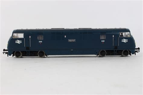 Bachmann Branchline 32 054 Class 42 Warship D831 Monarch Hattons