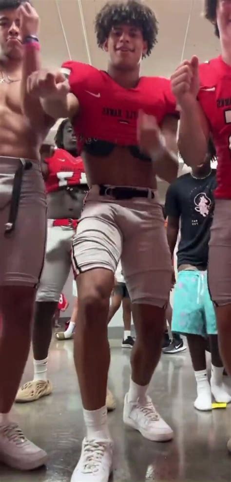 Locker Room Prints Thisvid Com