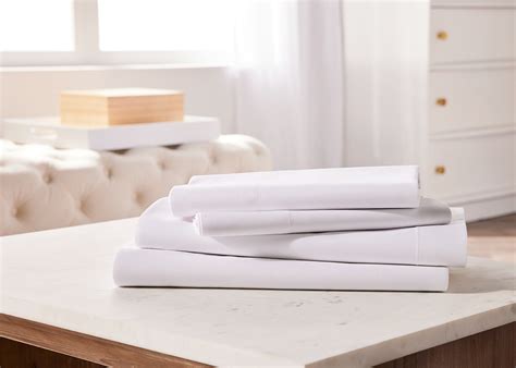 Classic Sheet Set In White Or Champagne Mandarin Oriental Hotel
