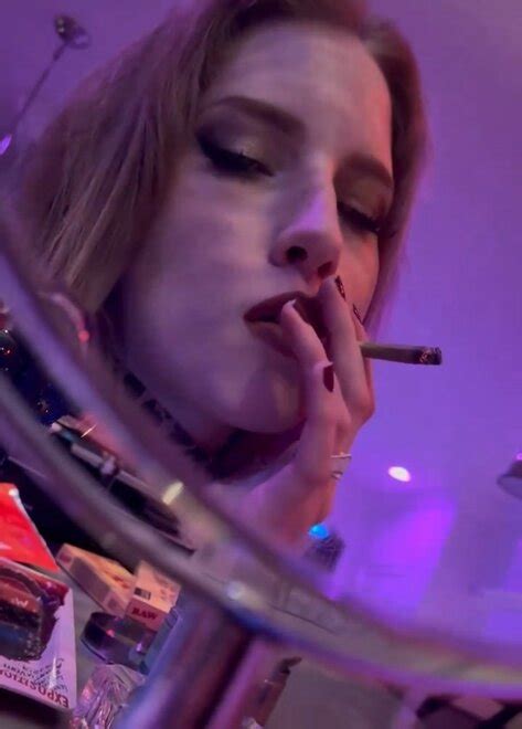 Octavia Red 🍓 Berry Friend Request Meti7ww2ubq9gyh3exported76713