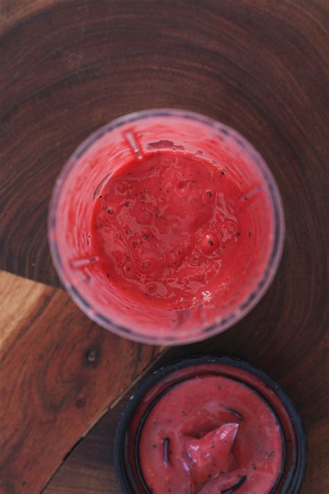 5 Minute Creamy Raspberry Dressing No Vinegar Desi~licious Rd