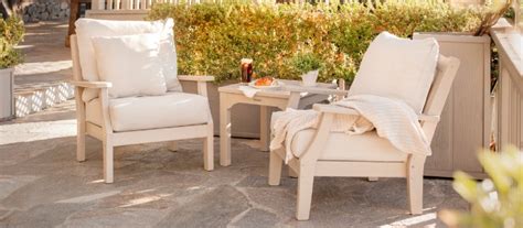 Chose The Best Color Scheme For Your Patio With Examples