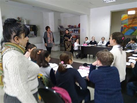 სკოლა “ლომისი 1” ში ქართული ენის ხელოვნებისა და ისტ ის პედაგოგებმა ინტეგრირებული გაკვეთილი ჩაატარეს