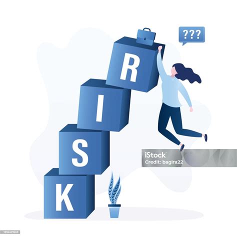 위험 관리 개념 사업가는 텍스트가있는 큐브의 불균형 한 피라미드 인 Risk를 고수하기 위해 고군분투합니다 재무 관리 소득과 위험의 균형 실패한 프로젝트입니다 개념에 대한