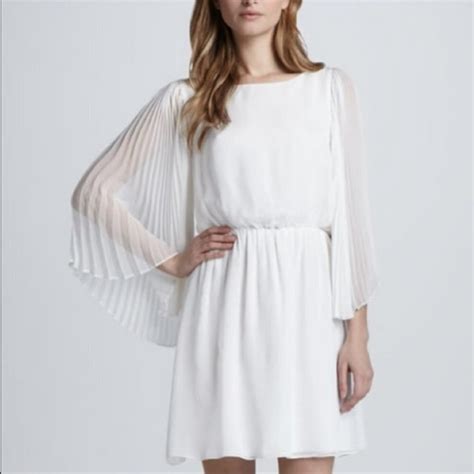 Alice Olivia Florence Pleated Flutter Flared Sleeve… Gem