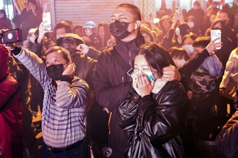 Taiwanese Tradition Bombing Of Master Han Dan Festival Al Bawaba