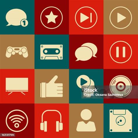 컴퓨터 데이터 저장 비닐 일시 정지 버튼 빨리 감기 레트로 오디오 카세트 테이프 게임 패드 말풍선 채팅 및 아이콘에 대한 플로피 디스크를 설정합니다 벡터 1위에 대한 스톡