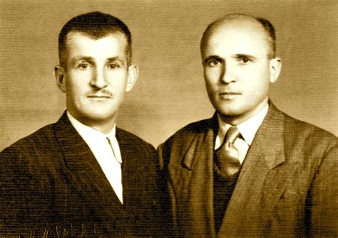 Hamit Matjani Luftoi Me Fashistët Me Nazistët Dhe U Var Nga Komunistët Radi And Radi