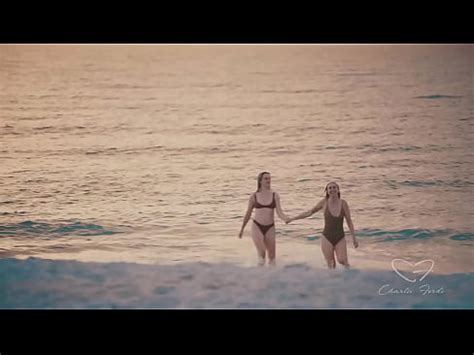 It S Olive Gee Charlie Forde Falling In Love At The Beach Promo Xvideos Com