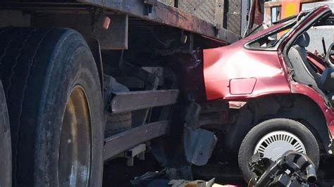 Катастрофа в Хасково Двама са пострадали Новини бг