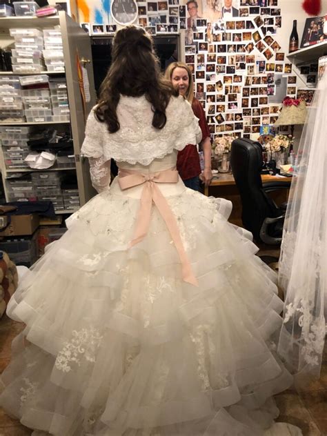 The Big Bang Wedding Mayim Bialik Shares Behind The Scenes Pics