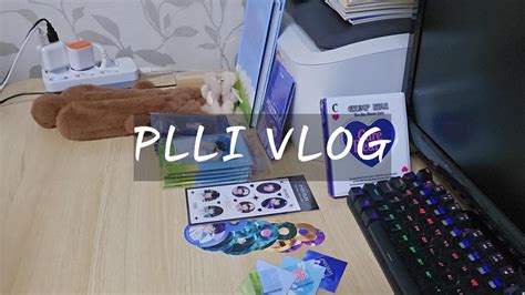 플리 브이로그 1 애니플러스 플레이브 콜라보카페 굿즈 여섯번째 여름 굿즈 후회 한가득 언박싱 Youtube