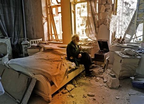 كلمات ليست كالكلمات Official تخيّل أنّك ولدت في عام 1900 عندما