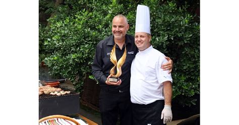 Свинско филе с патладжан или сини сливи висока сръбска кухня задължително гарнирана с люти