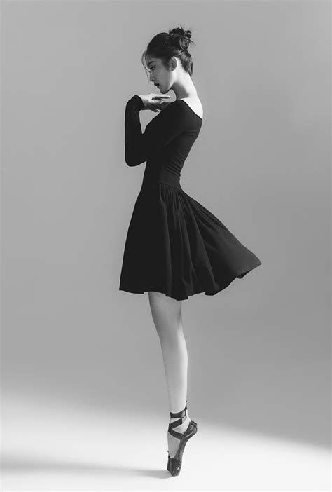 Nữ Hoàng Lookbook Ngọc Ánh Tung Bộ ảnh Ballet độc đáo Sau 2 Lần Vào