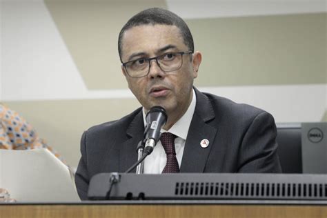 Importante Projeto De Lei é Discutido Na Ccj Sistema Resolve