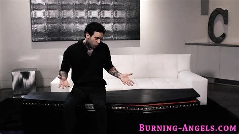 Emo Vampire Gets Pussy Railed Eporner