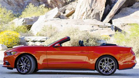 Ford Mustang Ecoboost Convertible Wallpapers And Hd Images Car Pixel