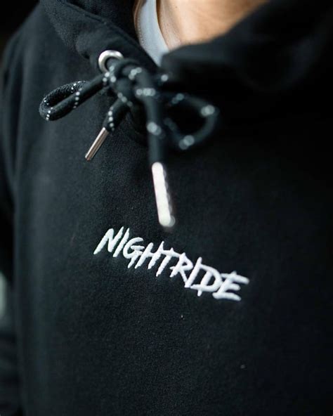 does anyone recognize these fonts r identifythisfont