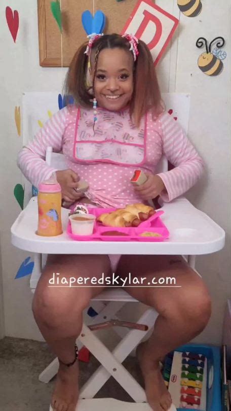 Yummy Lunch In My High Chair Watch The Full Vid Tumbex