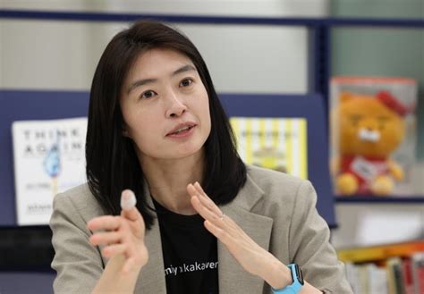 카카오 신임 단독대표로 정신아 카카오벤처스 대표 내정 네이트 뉴스
