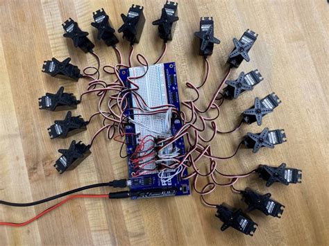 Multiple Servo Control Up To 64 Object Parallax