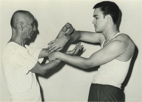 Kung Fu World — Bruce Lee And Yip Man