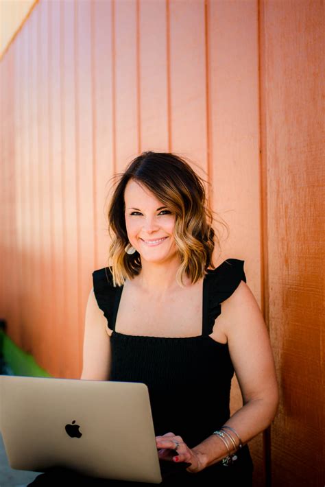 5 Compelling Reasons To Use A Travel Agent For Your Next Adventure