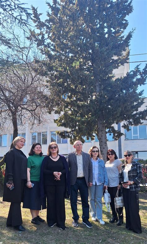 ლადო ლადო ასათიანის სახელობის ბარდნალის საჯარო სკოლა