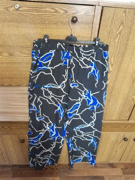 Штани 👖 на резинці — ціна 135 грн у каталозі Брюки Купити жіночі речі за доступною ціною на Шафі