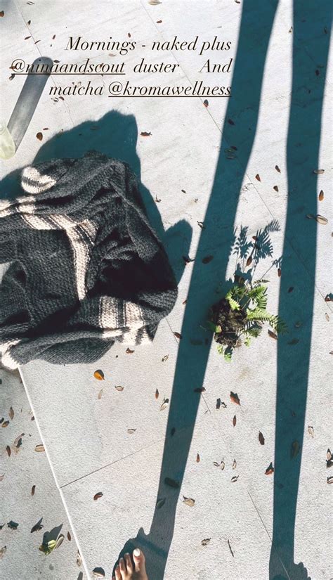 Elle Macpherson Nude And Lesbian Sex Scenes Scandal Planet