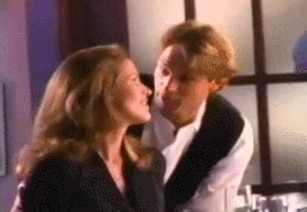 Molly Culver Gif Conseguir O Melhor Gif Em Gifer