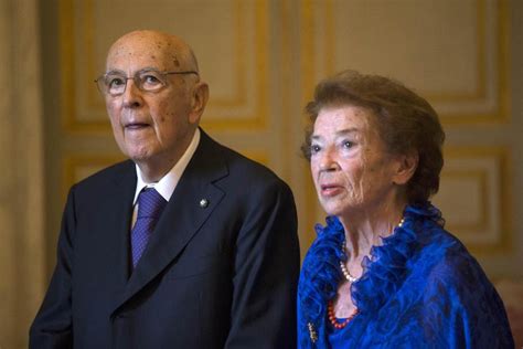 Clio Maria Bittoni Chi è La Moglie Di Giorgio Napolitano Dal Romantico Primo Incontro Alla