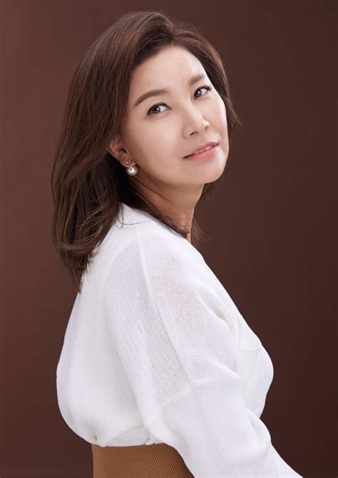 Jeong Jiyeon Asianwiki