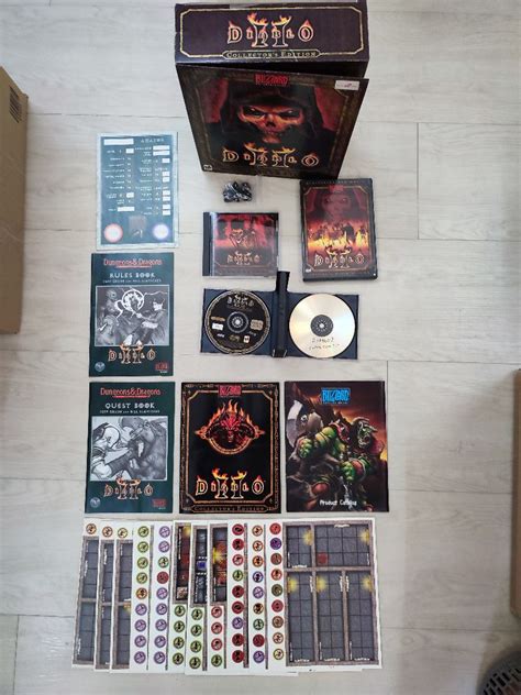 Super Rare Blizzard Diablo Ii Limited Edition Collectors Set Bnib