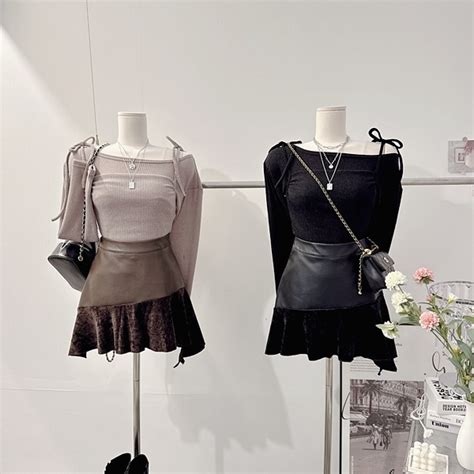 이프유마인 나시니트set페미닌 겨울 보트 리본 스트랩 셔링 프릴 튜브탑 크롭 나시 오버핏 슬림핏 보트넥 오프숄더 레이어드 이너 무지 골지 긴팔 크롭 니트 투피스