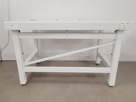 Laboratory Isolation Table White Lab