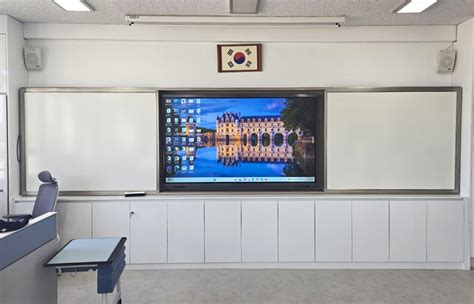 부산 Oo초등학교 전자칠판 설치사례 주와이에스엠