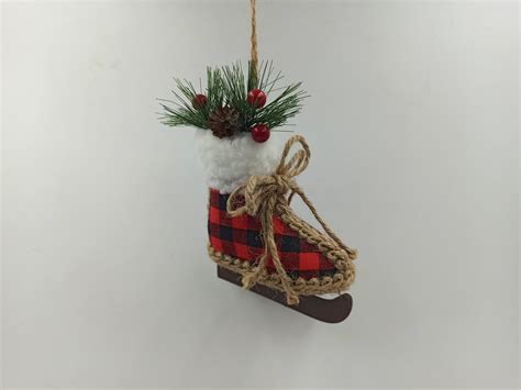 Ялинкова іграшка Long Dragon Ковзани з декором 13 х 10 х 5 см Ld21069 відгуки покупців Rozetka