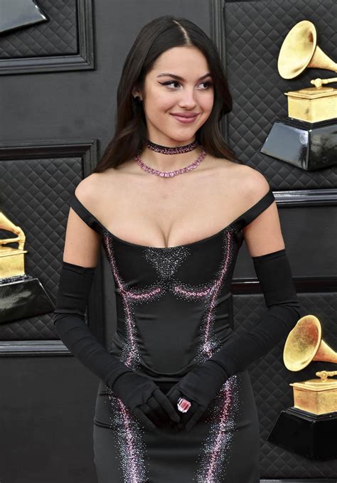 Olivia Rodrigo Goes S Goth Glam In Bedazzled Black Gown Choker Necklace Inch Heels At