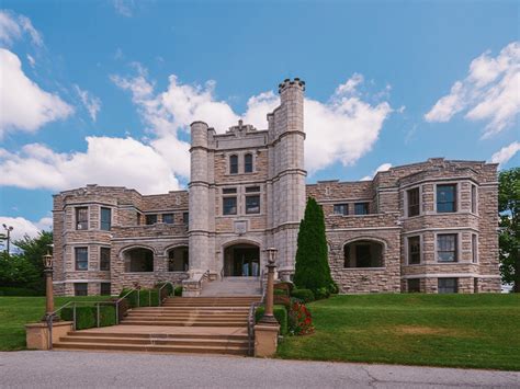 Spooky Spots Thats My M O • Missouri Life Magazine