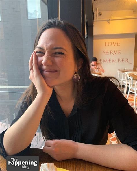 Lily Gladstone Sexy Collection Photos PinayFlixx Mega Leaks