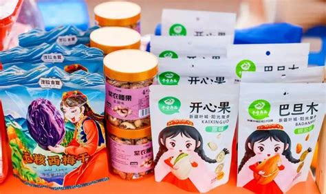 产品介绍、美食试吃第五届宝山花艺节暨对口帮扶地区农特产品展销会火热进行中澎湃号·政务澎湃新闻 The Paper